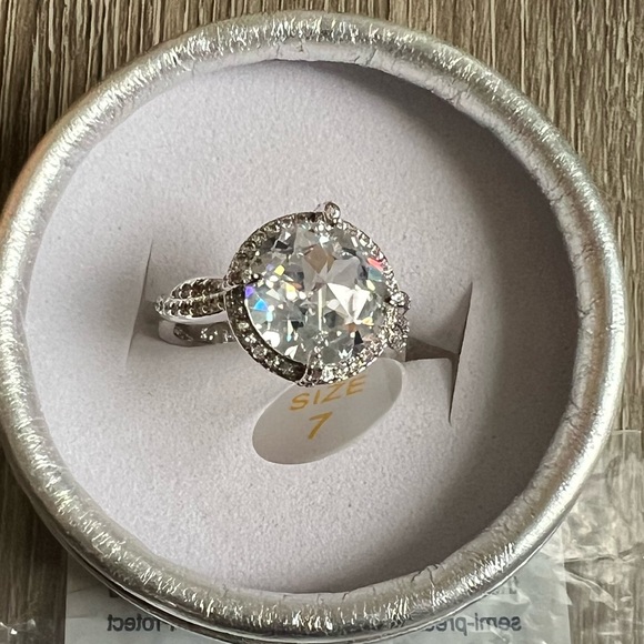 Bomb Party | Jewelry | Bp Diamond Cz Ring 7 On The Fragrant Breeze ...